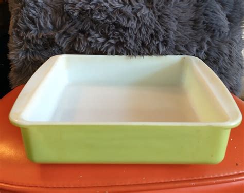 Vintage Pyrex 222 Vintage Pyrex Lime 222 Square 9x9 Pyrex 222