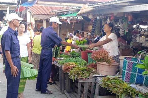 ကံမမြို့၌ ပလတ်စတစ်သုံးစွဲမှုလျှော့ချရေး ကြွပ်ကြွပ်အိတ်အစားထိုး အင်ဖက်မ