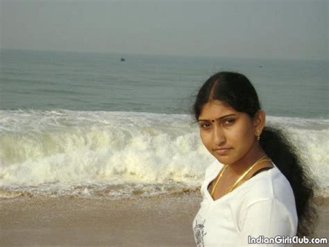 Hot Cinema Blog South Indian Aunty Devi At Chennai Marina Beach