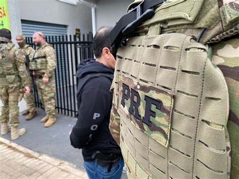 PCPR e PRF prendem cinco integrantes de organização criminosa envolvida em roubos de cargas