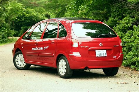 picasso-05rear.jpg