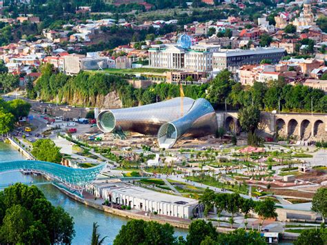 Что посмотреть в Тбилиси описание города интересные места и