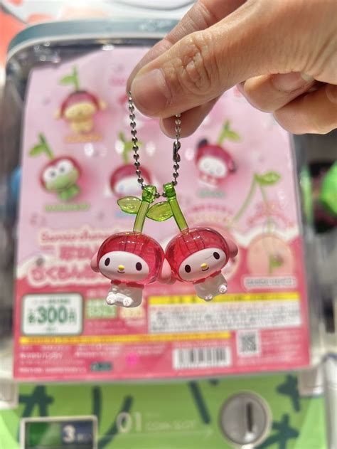 Pin By Itzzqth On Ghim Của Bạn In 2025 Cute Keychain Hello Kitty