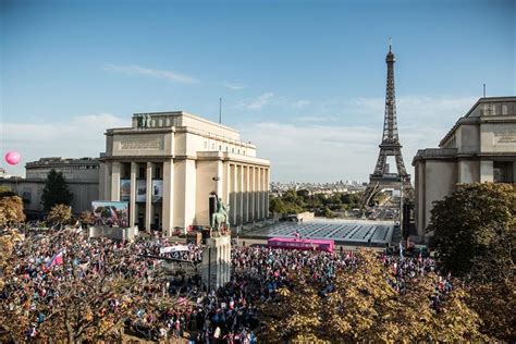 Miles De Personas Se Manifiestan En París Contra El Matrimonio Gay