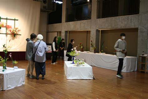 花の輪・人の輪・みんなの花展~希望ねがいⅡ~ が開催されました 小原流旭川支部