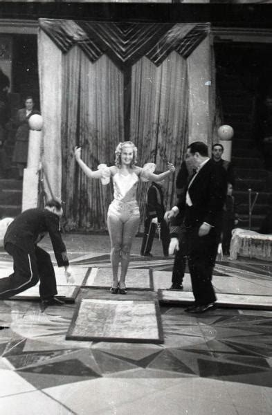 Фото Цирк Аттракцион Эмиля Теодоровича Кио 1950 1955 г Москва История России в фотографиях