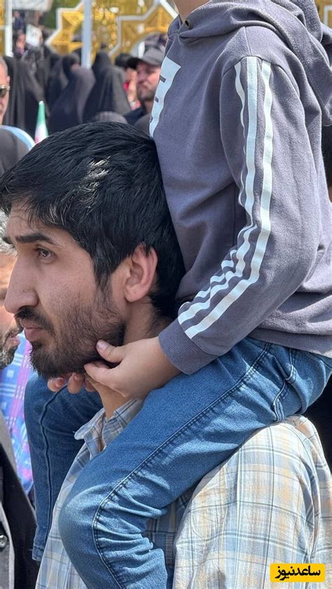 شباهت باورنکردنی پسر شهید احمد کاظمی به پدرش در حاشیه راهپیمایی روز قدس