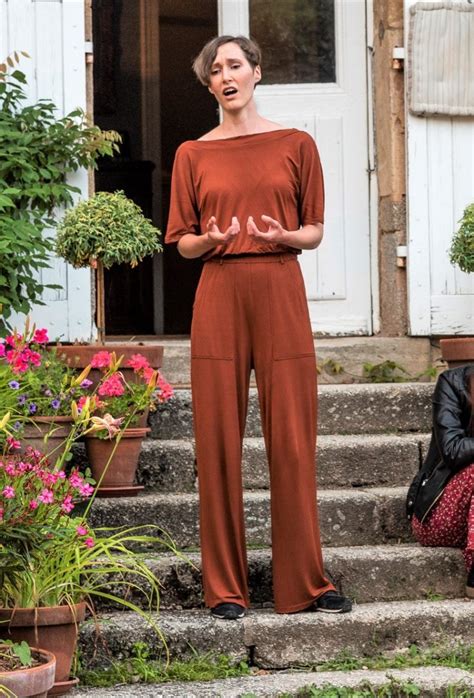 Wies De Greef Mezzo Soprano Short Biography