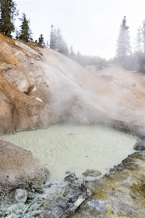 How To Visit Lassen Volcanic National Park In The Winter And Spring
