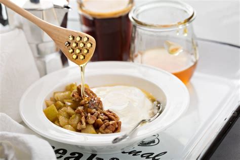 ‘그릭 요거트꿀 환상의 궁합장 내 유익균 생존율 쑤욱↑