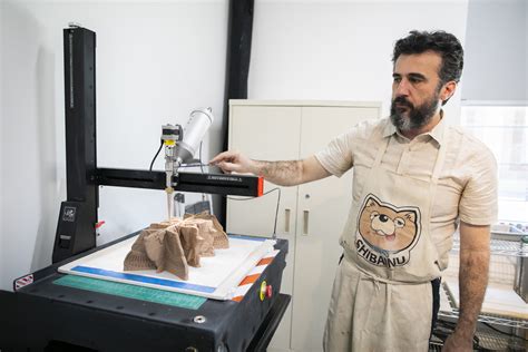 Artist Demonstrates Harvards New 3d Clay Printer — Harvard Gazette