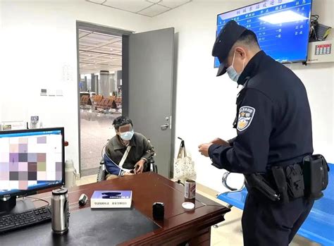 寻亲老妪迷失中途 铁路民警助其平安回家桐城文明网