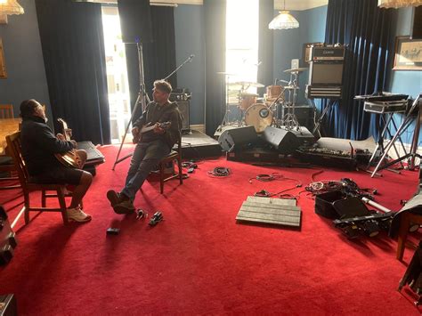 Chris Elley Musician