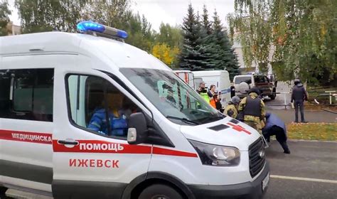 В результате стрельбы в школе Ижевска есть жертвы среди детей