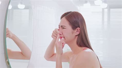 472 Squeezing Face Stock Videos Footage And 4k Video Clips Getty Images