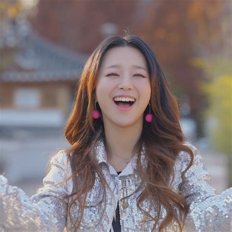 [촬영 편집] 트로트 뮤직비디오 유튜브 영상 포트폴리오 크몽