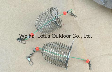 China Stainless Steel Bait Cage Bait Feeder Fishing Tackle Carp Lure Cage Carp Fishing Cage