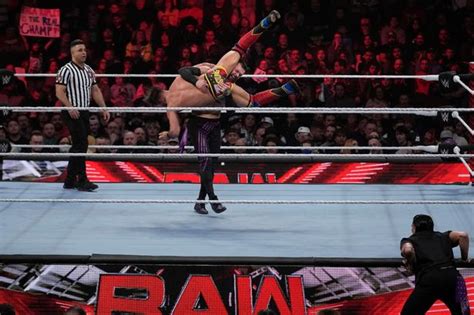 Wwe Star Alexa Bliss Urges Fans To Get Skin Checked As She Shares