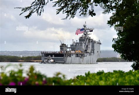 The Amphibious Dock Landing Ship USS Pearl Harbor LSD 52 Arrives In