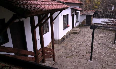 Вила Ваня Троянски Балкан Орешак БгВаканциа Com