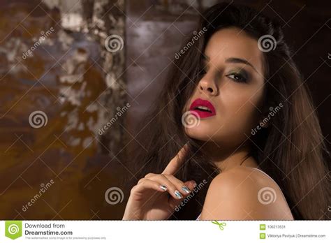 Fashion Portrait Of Woman With Bright Makeup Posing With Na Stock Image Image Of Silhouette