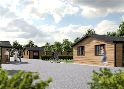 Cotswold Gateway Escape Holiday Lodges In Offenham With Hot Tub