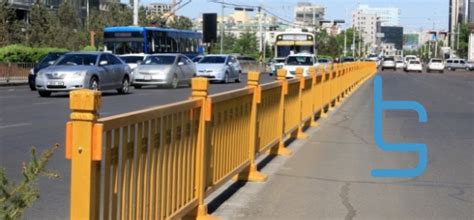 Энэ оны эхний хагаст Энхтайвны өргөн чөлөөний нэгдүгээр эгнээг тусгаарласан хашлага хийнэ