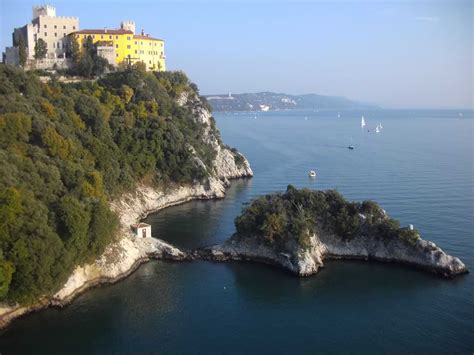 Il Castello Di Duino Vimado