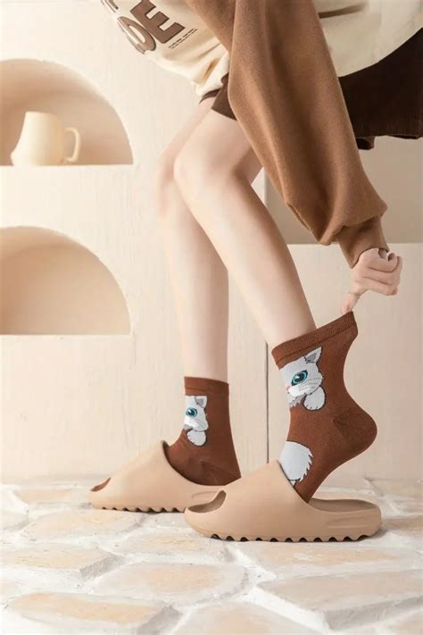 Cartoon Cat Pattern Socks Comfy And Cute Mid Tube Socks Womens