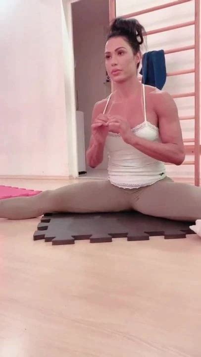 Rainha Amazonas Graciane Treinando Sarradas Brazilian Brutal Sex Porn