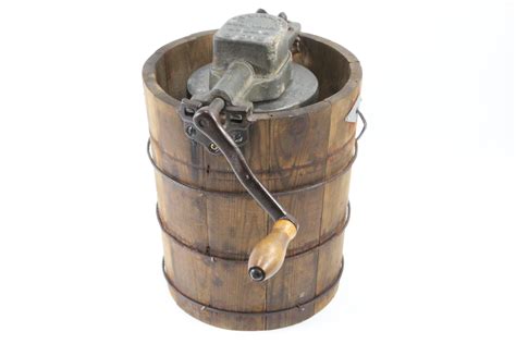 Antique Hand Crank Ice Cream Maker Bucket Rustic Farmhouse Decor