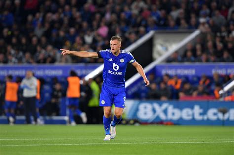 بازگشت قاتل به لیگ برتر؛ اولین بازی جیمی واردی و گلزنی مقابل تاتنهام فیلم طرفداری