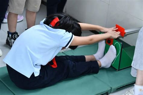 小学生坐位体前屈测试方法及标准详解