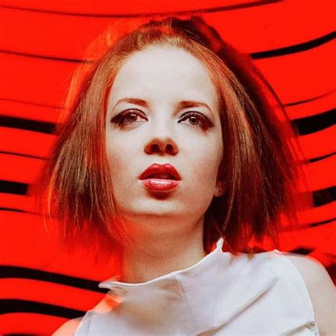Shirley Manson The Iconic Lead Singer Of Garbage