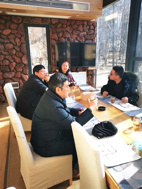 阿尔山“亲爱的客栈”与前卫的“地球仓” 搜狐大视野 搜狐新闻