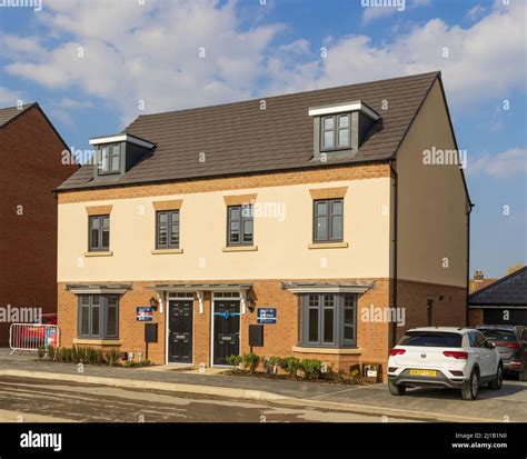 Semi Detached New Build Homes At The David Wilson Homes Sawbridge Park