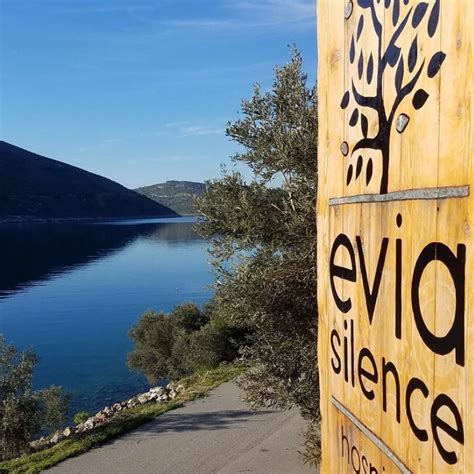 Evia Silence Dystus