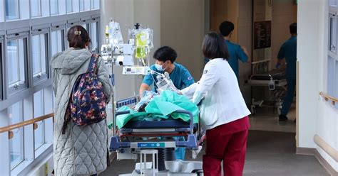 이완용 부역자 발견시 총살감도 넘은 전공의 블랙리스트
