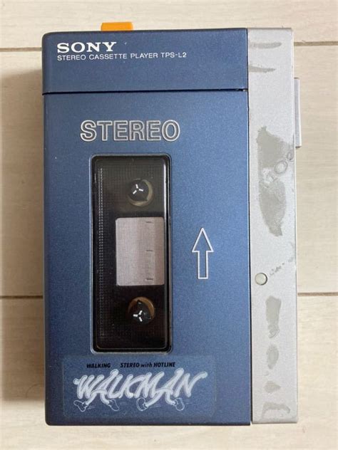 【やや傷や汚れあり】sony 初代 Stereo Cassette Player Tps L2 本体 通電 ステレオ カセット テープ