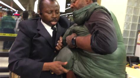 Hungry Man Caught Shoplifting Security Fight Ensues Youtube