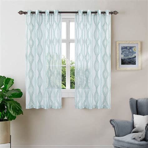 Transform Your Space The Art Of Choosing The Perfect Curtains By