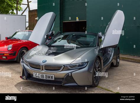 Bmw I8 ‘cc 18 Bmw Plug In Hybrid Sports Car On Display At The June