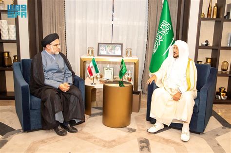 عام وزير الشؤون الإسلامية يلتقي رئيس منظمة الأوقاف والشؤون الخيرية في