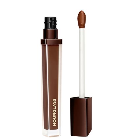 I Tested The Hourglass Concealer That My Colleagues Love Who What Wear