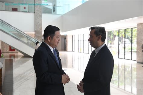 Myanmarnationalpost မြန်မာနိုင်ငံ၏ မိုခါဆိုင်ကလုန်းကာလအလွန် ပြန်လည