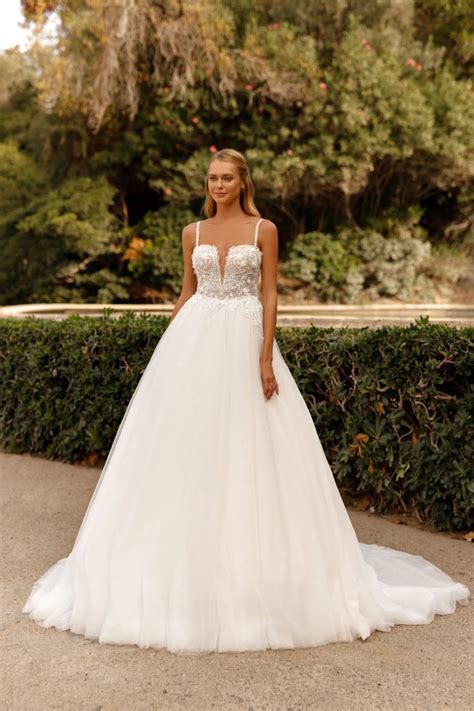 Monica Loretti 8276 Danielles Bridal And Special Occasions