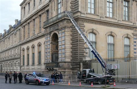Louvre Heist Suspects Charged Jewels Not Recovered Paris Prosecutor