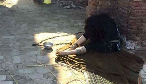 Kisi Garib Ki Madad Karna