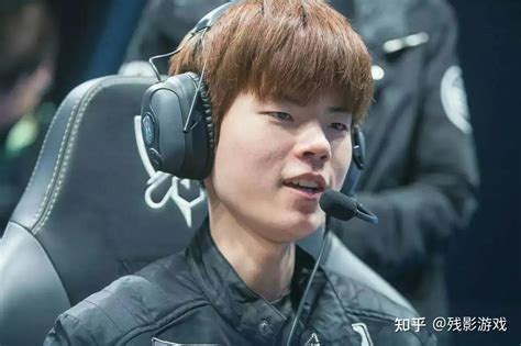 最惨的冠军打野！poysik发声：我一心只想留队，可drx有想要的人 知乎