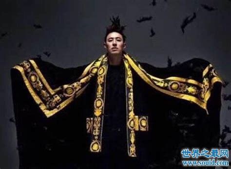 【图】潘玮柏灵异事件险些身亡，从天王瞬间没落成路 —【文华奇闻网】